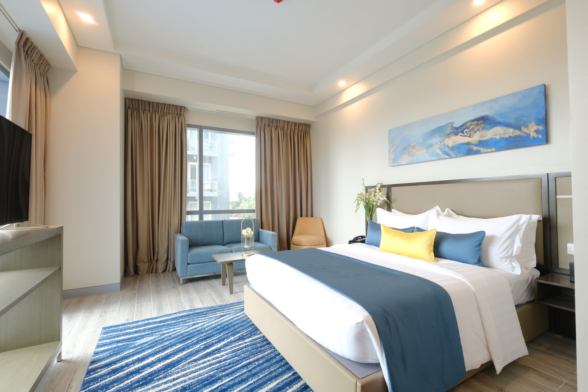 Condotel vs. Traditional Condos: Which One is Right for You?